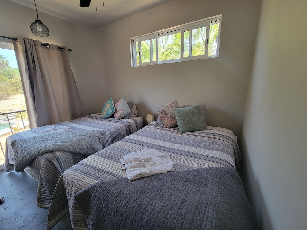 Unit 3 Of A Private 3 Unit Condo Building With Pool - Your Own Private Resort! - San José del Cabo