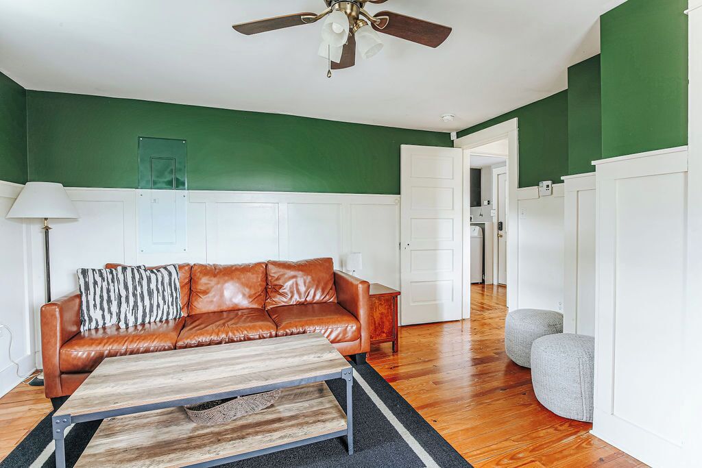 Cozy Farmhouse By Shenandoah With Mountain Views - Luray, VA