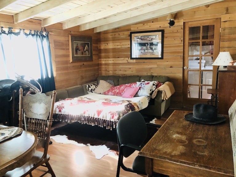 Vacation With The Horses In Our Ranch House! Right Off Hwy 395 - Califórnia