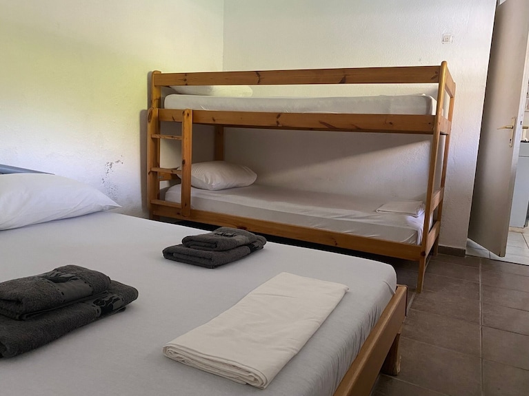 Maison De Pêcheur Près De La Mer Baie Lupešćina, Kornati (K-18657) - Sali