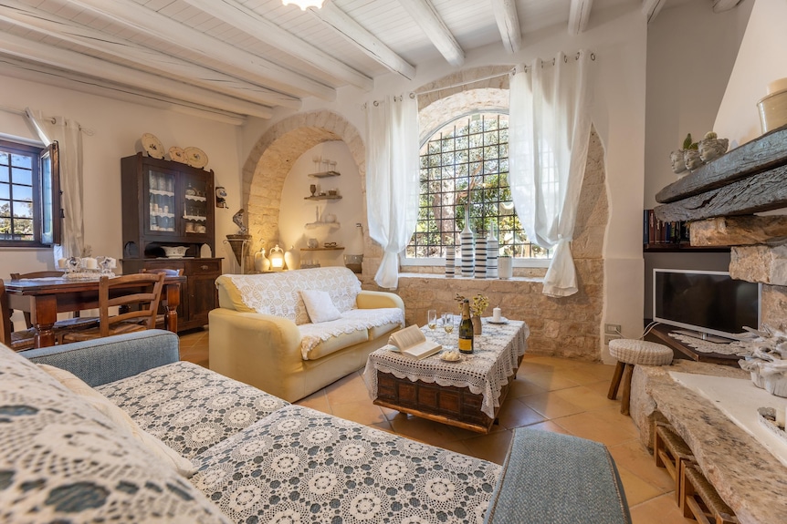 Trulli Delle Grotte - Conversano