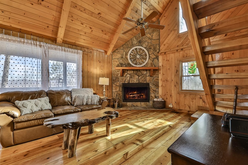 A Blue Ridge Mason Jar - Blue Ridge, GA