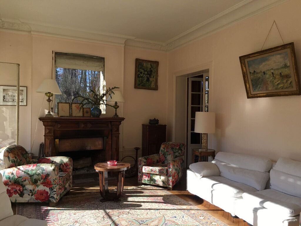 Manoir Et Parc De 3ha Traversé Par Une Rivière - Compiègne