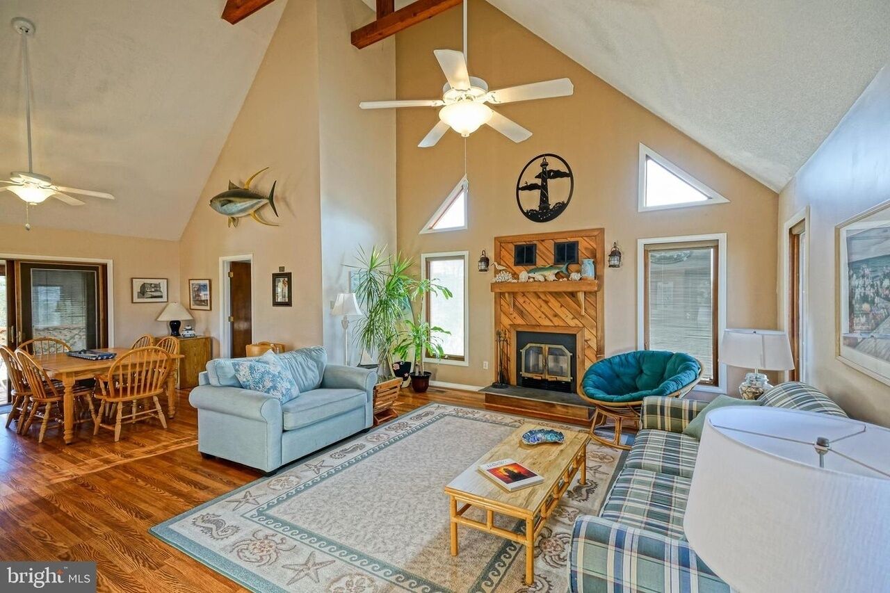 Lewes Beach Retreat**2 Minute Walk To Bay! - Lewes, DE