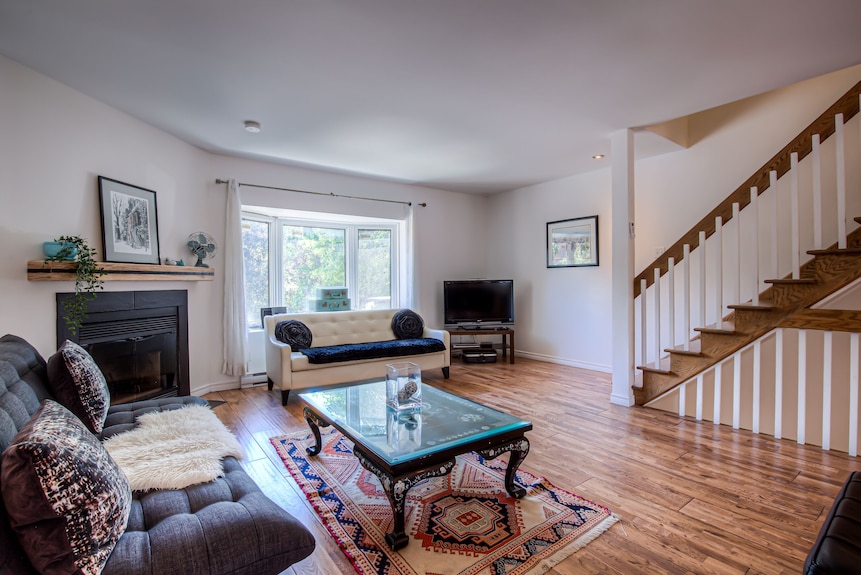 Bell Centre Area Downtown Home, Ac, Fast Wi-fi, Walk Everywhere - ラザル