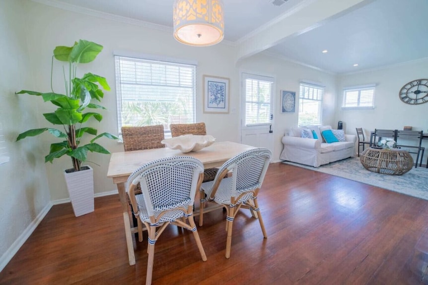 2 Bedroom Hermosa Beach Home - Manhattan Beach, CA