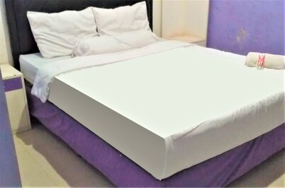 Hotel Ungu Cirebon