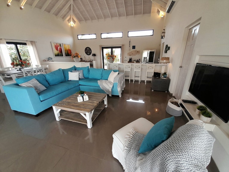 Stunning Modern & Clean Villa - Pool W Sunset View - 荷屬阿魯巴