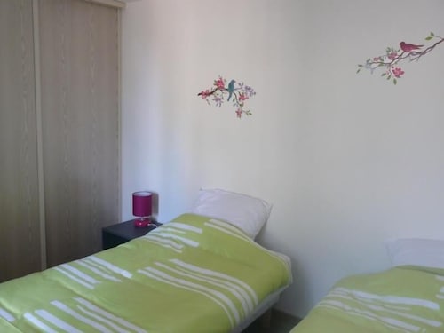 Inn Montricoux, 4 Bedrooms, 8 People - Montricoux