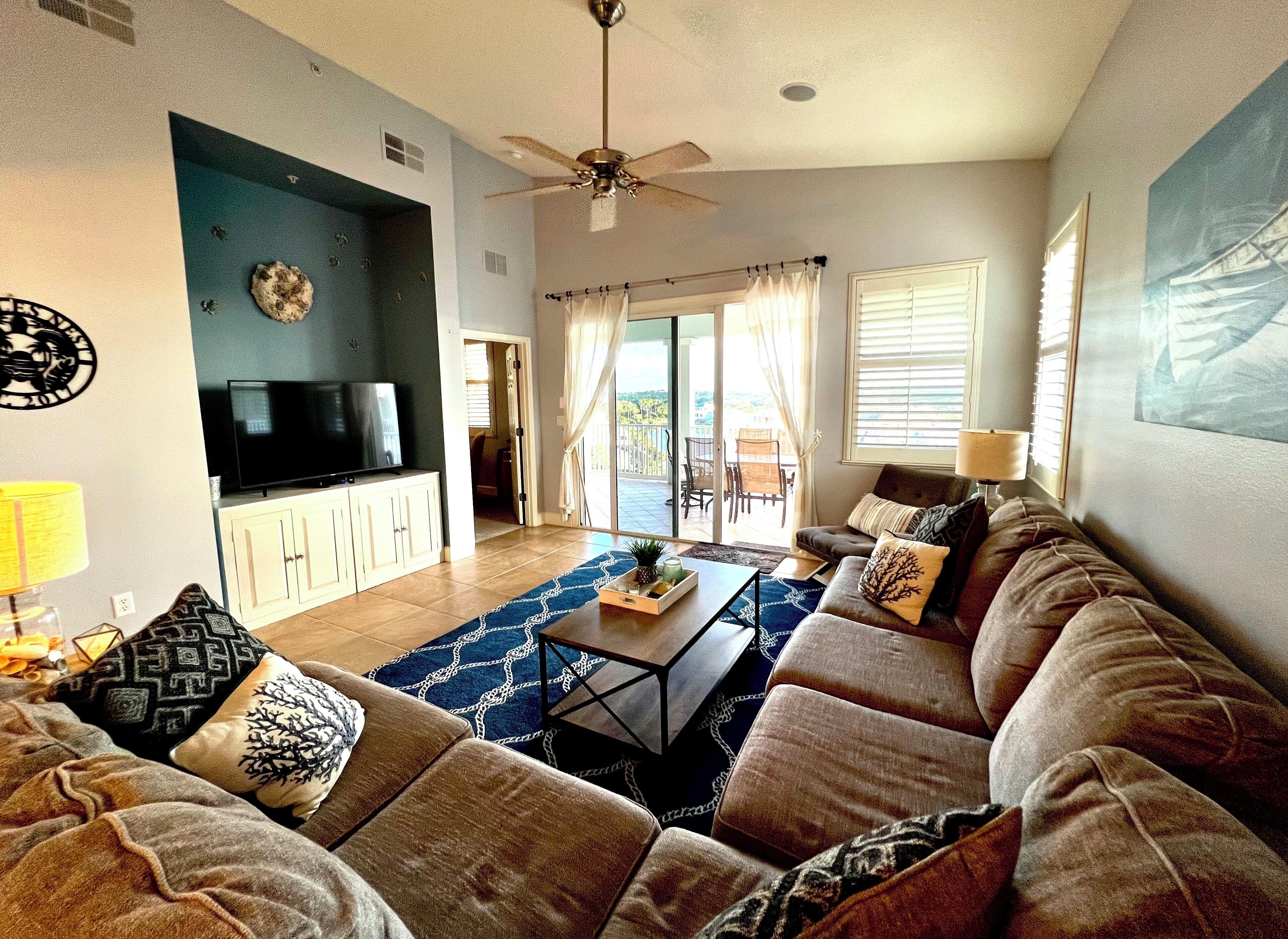 Turtles Nest - Corner Penthouse With Gorgeous Sunsets And Lake View - Palm Coast