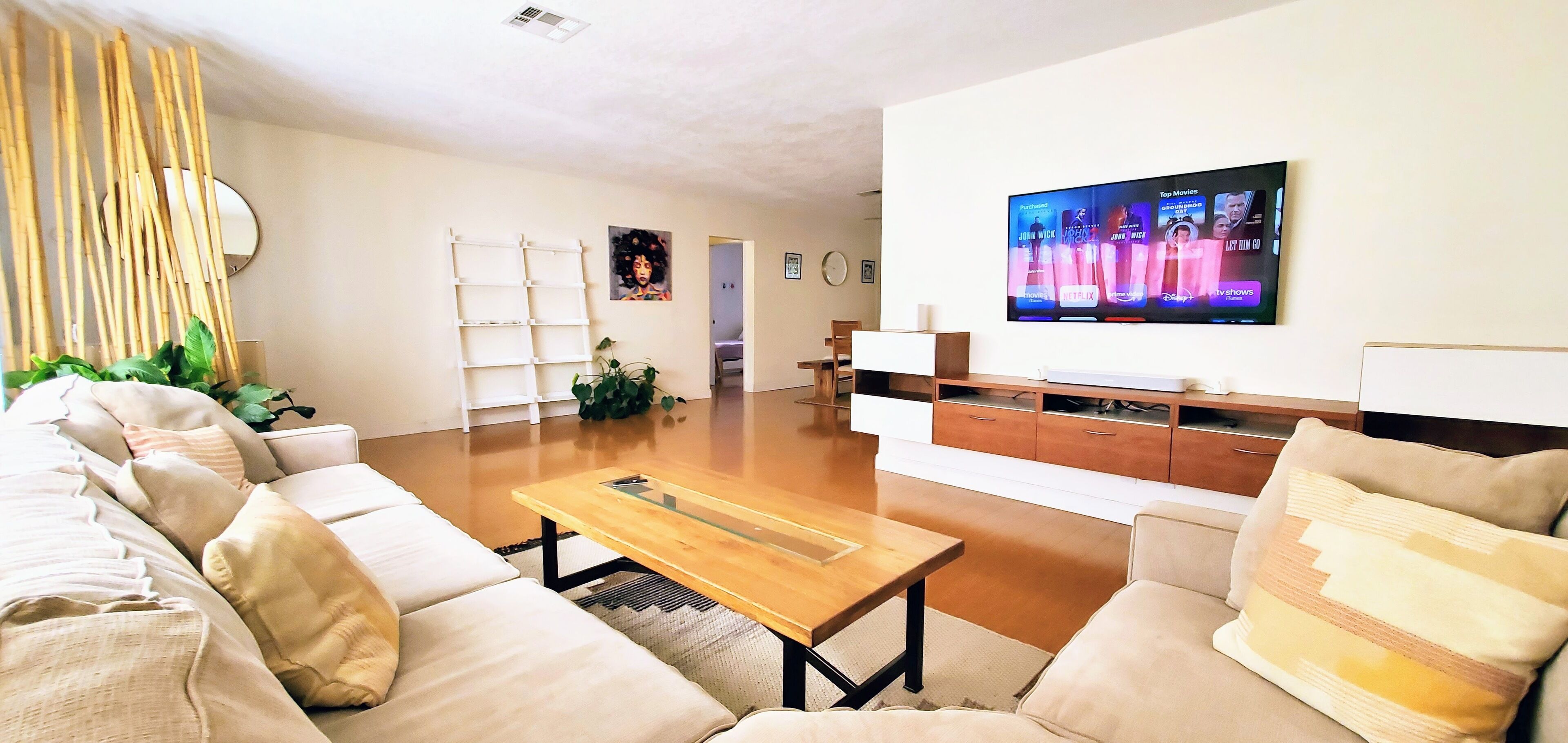 Modern House >6-min To Beach Sleeps 13+ppl + Free Rental Car + Free Watersports! - Miramar, FL