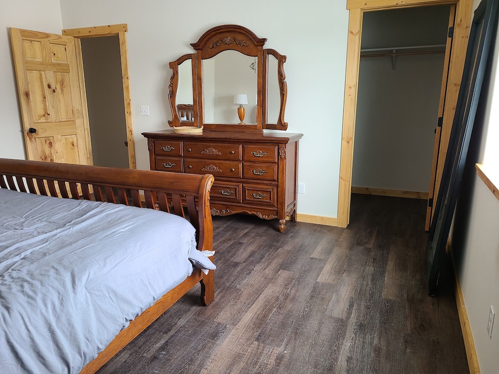 Beaverhead Rental - Large Group Home - Dillon, MT