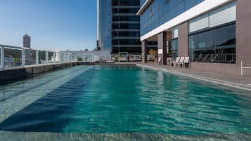Piscina externa