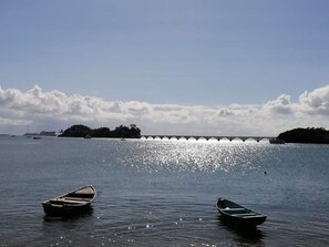 Apartamento, 2 quartos, para fumantes, sacada | Praia