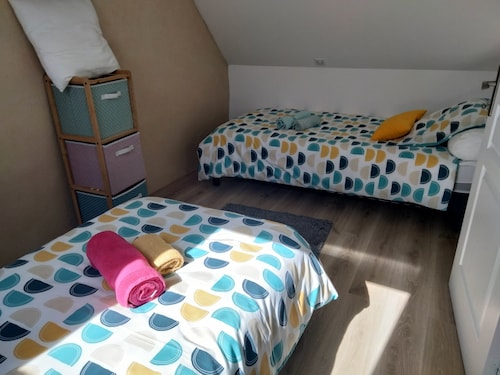 La Perle Océane, Piscine Privée Couverte Et  Chauffée,  à 5mn Des Plages. - Plogoff