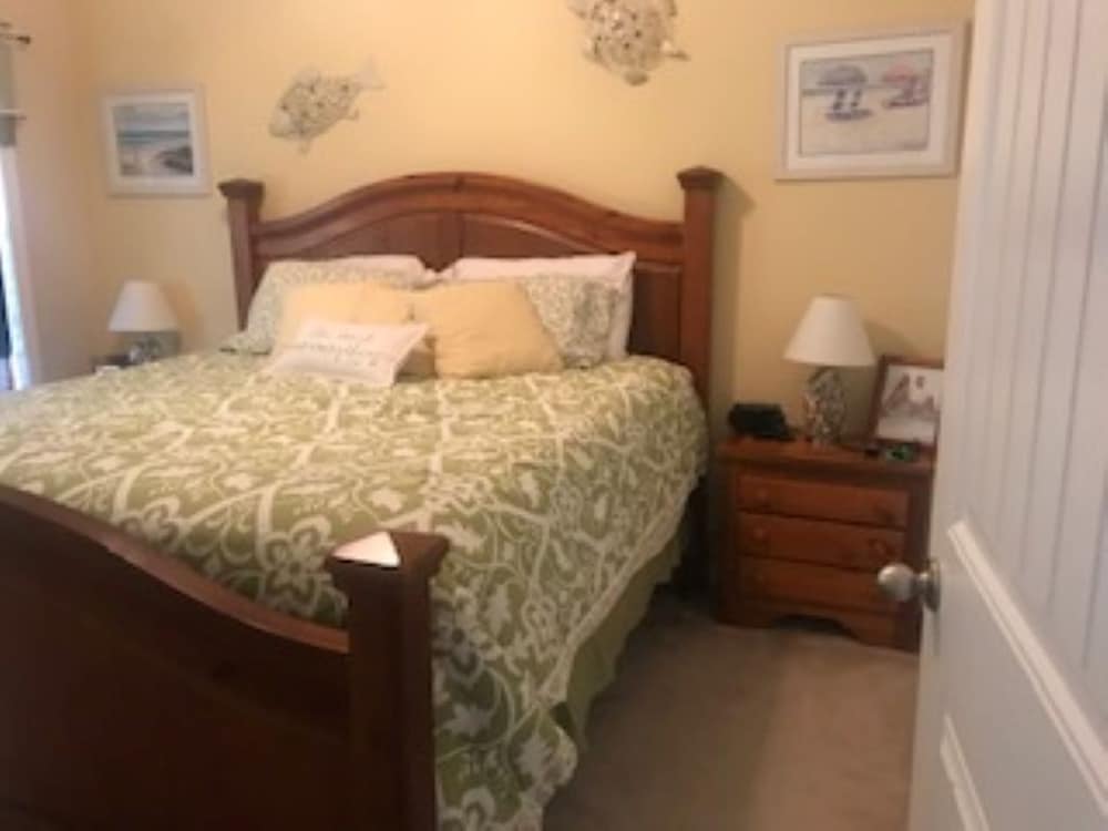 The Marlin At Gulf Stream Invites You To Relax With An Ocean Breeze. - Myrtle Beach