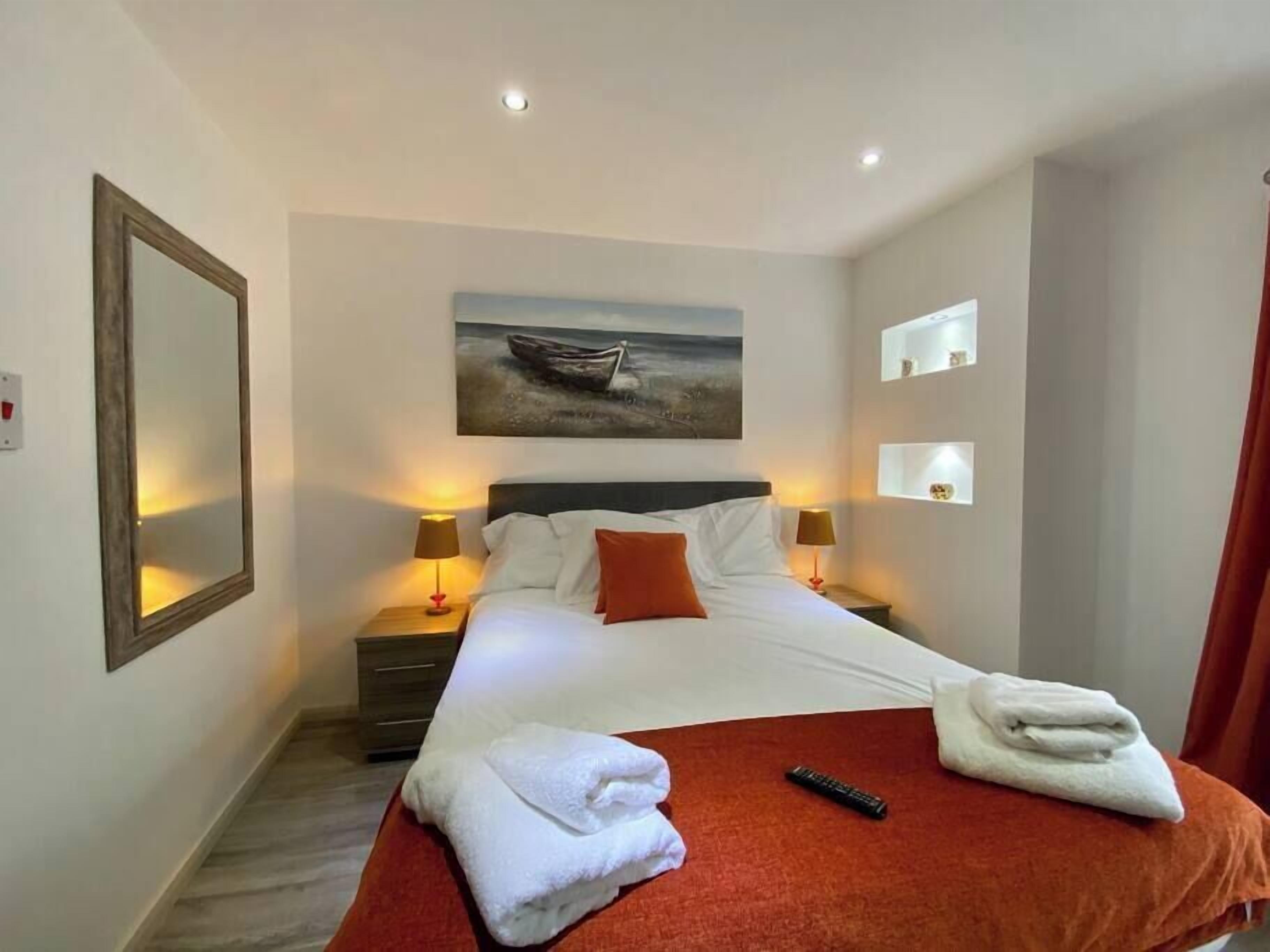 Apartment 1a · Kennedy Beach Side 2bed Luxury Apt Ground Floor - Blackpool