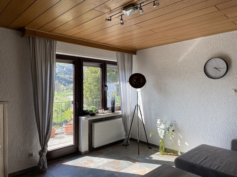 Vacation Apartment "Pingo" Address: Bundesstraße 1, 53506 Ahrbrück! - Rech