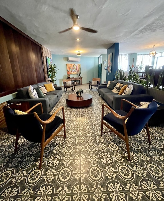 Casa Vista Azul- Perfect Location! Stunning Ocean Views, Near Olas Altas/ Centro - Mazatlan