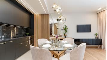 Apartamento Exclusivo | Sala de estar | TV de ecrã plano
