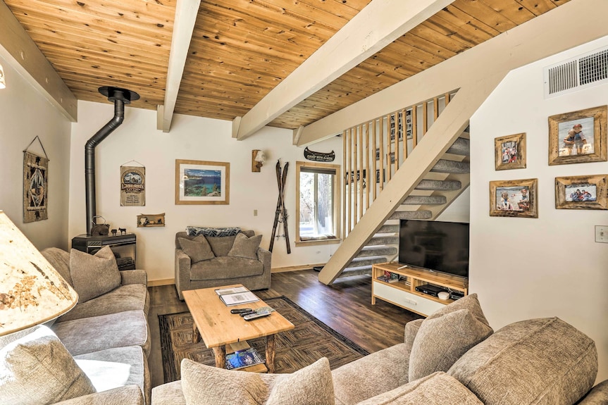 3 Mi To Lake Tahoe: Quiet Incline Village Cabin! - Nevada