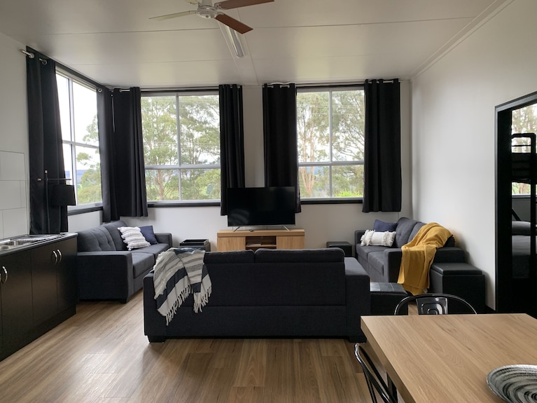 Branxholm Lodge 2-12 People Only 8km From Derby - Tasmania