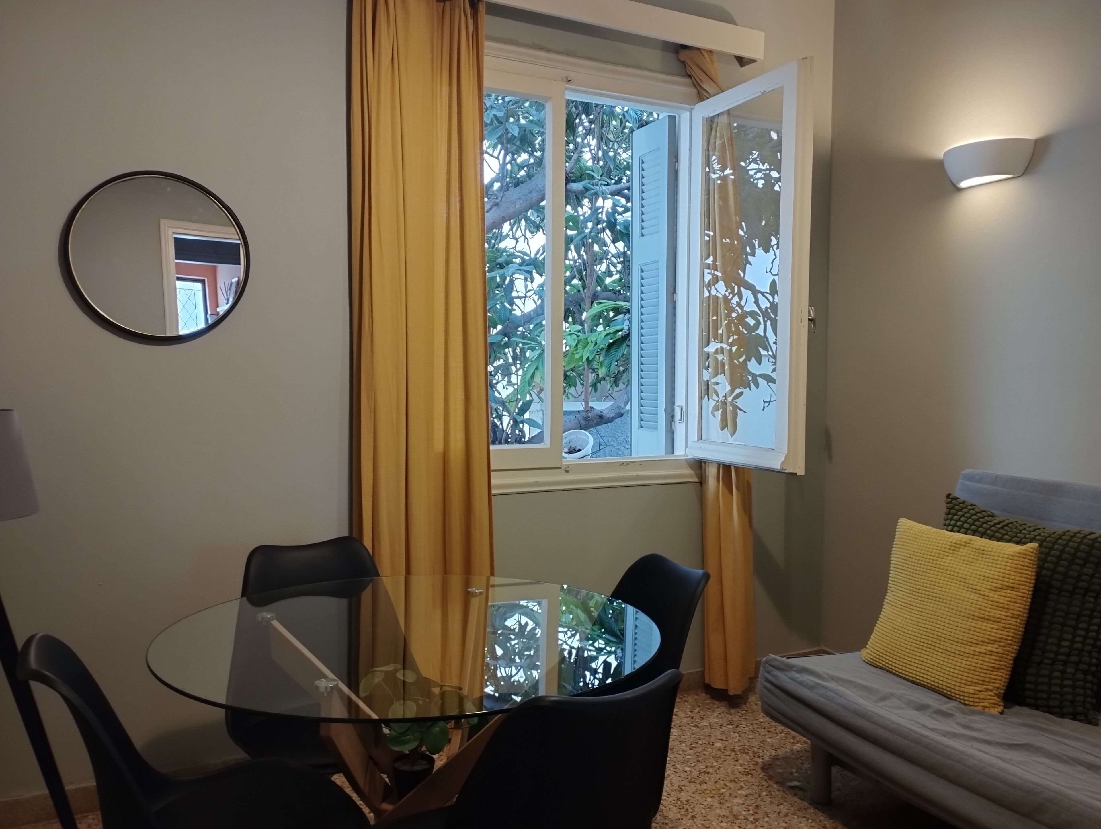 Private House In The Center With Free Parking (Block Of 2 Appartments) - Griechenland