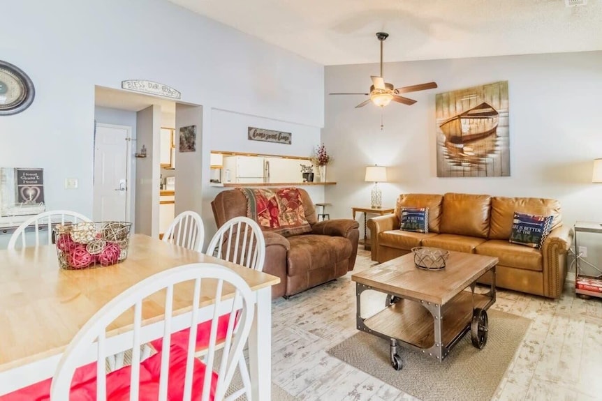 Branson Condo At Pointe Royale With Indoor Pool And Hot Tub On Golf Course Near - Branson, MO