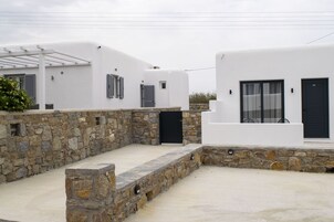 Villa | Roupa de alta qualidade, camas de colchão viscoelástico 
