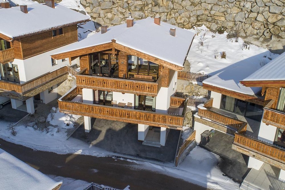 Serene Chalet In Neukirchen Near Wildkogel Ski Arena - Neukirchen am Großvenediger
