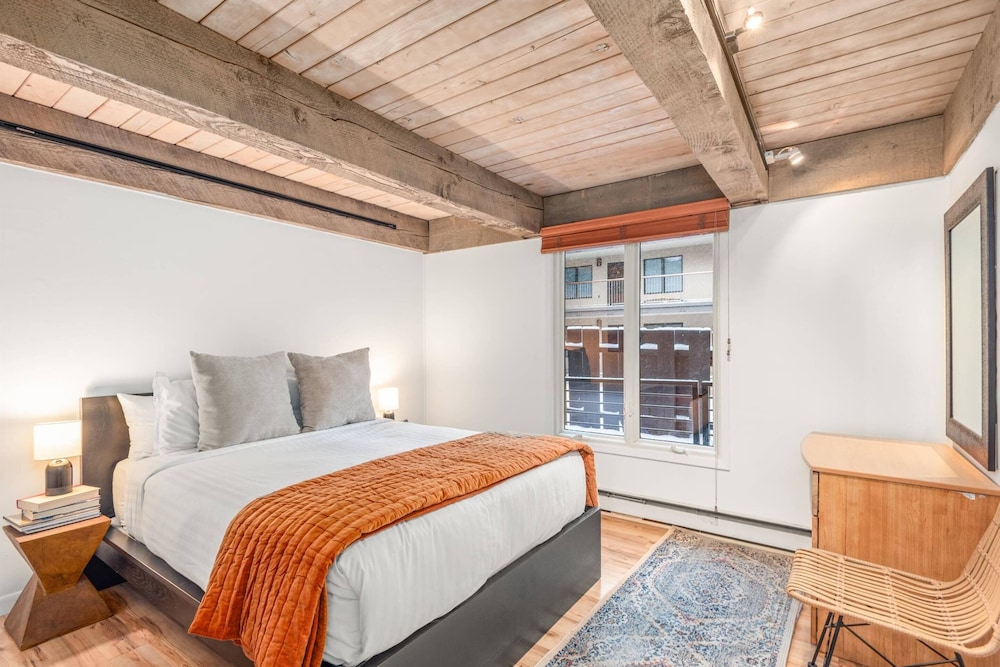 August Sun & Fun, Now 15% Off 3 Nights Or More - Aspen, CO