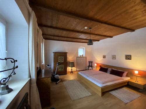 Spacious & Sunny 3 Bedroom Apartment With Garden - Garmisch-Partenkirchen