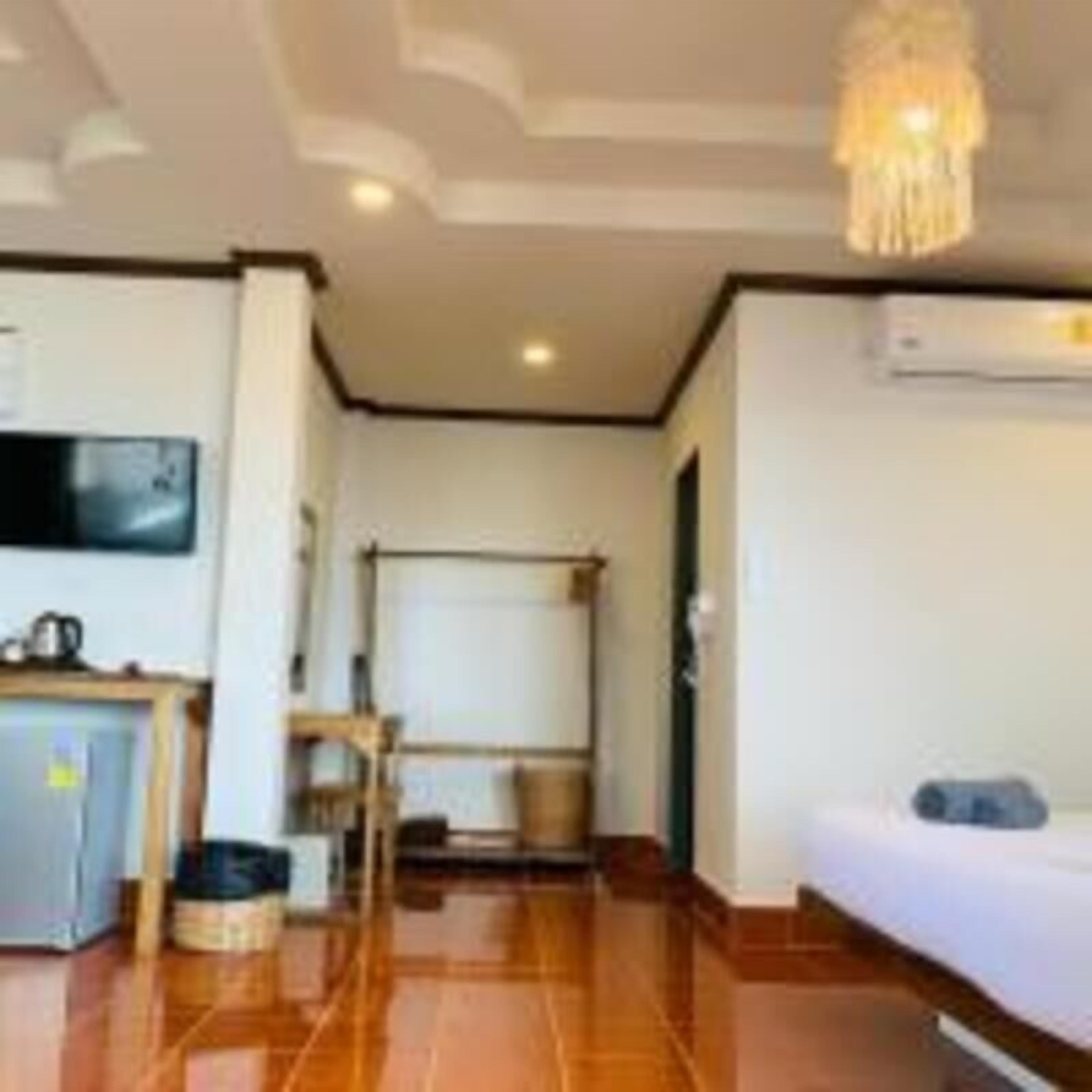 Quarto superior, vista parcial para o mar | Roupas de cama antialérgicas, Wi-Fi de cortesia