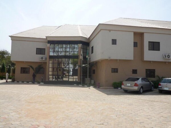 Badala Hotel Kano - Kano