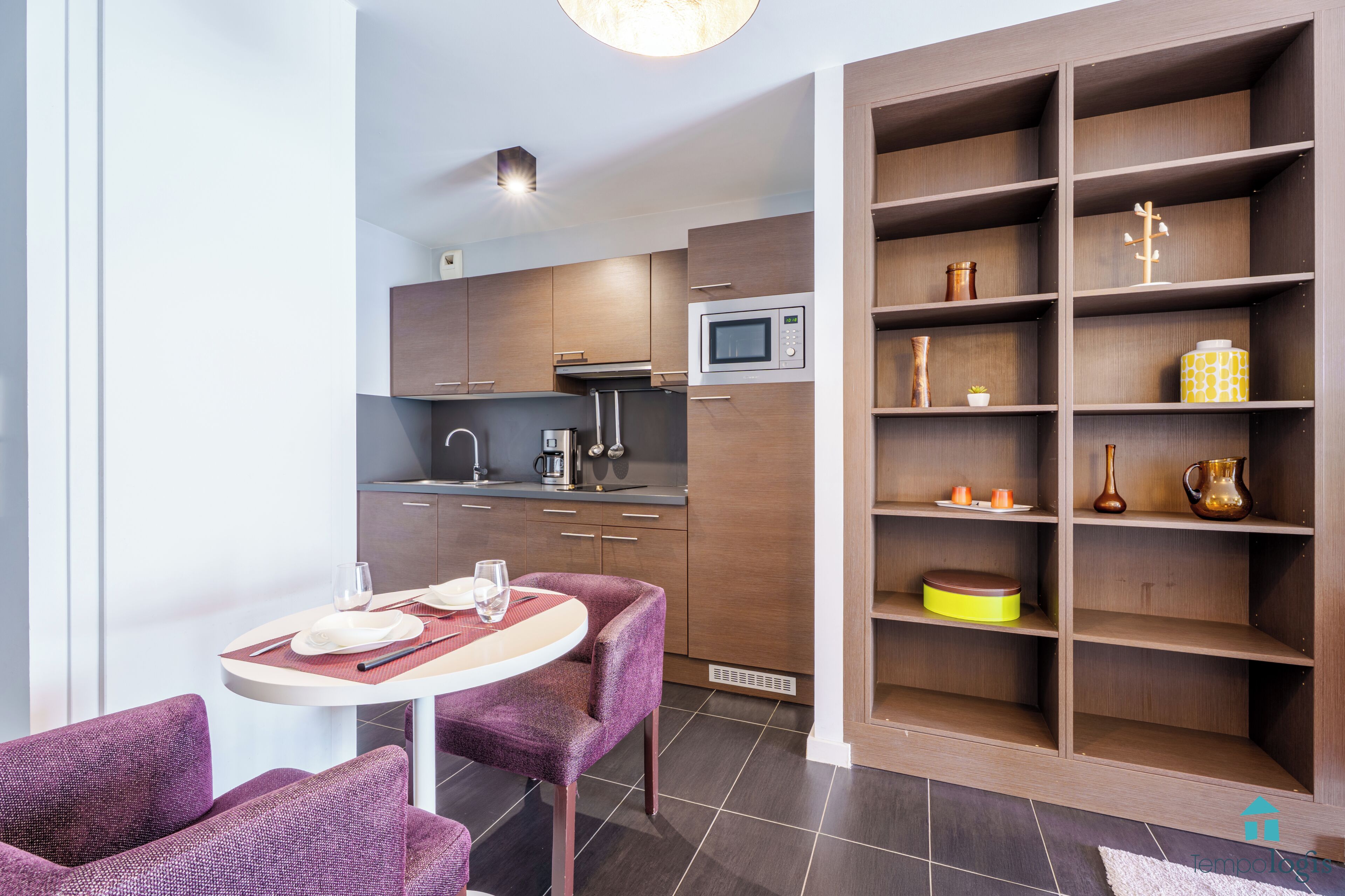 Suite Duo | Cozinha privada | Um frigorífico, um micro-ondas, uma placa de cozinha 