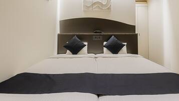 Quarto Deluxe, não fumadores | Roupa de alta qualidade, cofre no quarto, Wi-fi grátis