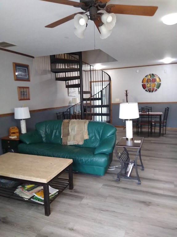 Peaceful Retreat For All Seasons' - Juneau, WI