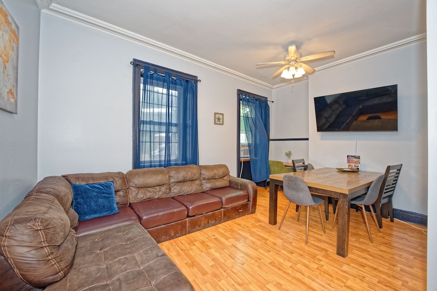 Historic Full Amenities 2br Apt @ Downtown Albany - Troy, NY