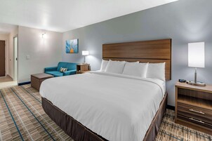 Roupas de cama premium, camas com colchões pillow-top, escrivaninha