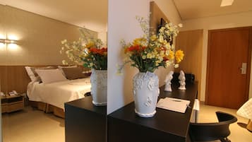 Quarto casal executivo | Frigobar, cofres nos quartos, escrivaninha