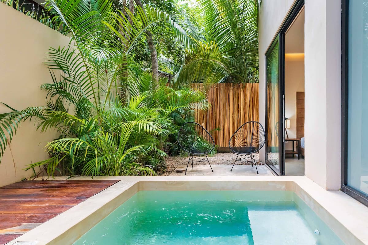Apartamento família, 2 quartos, piscina particular, no piso térreo | Piscina particular