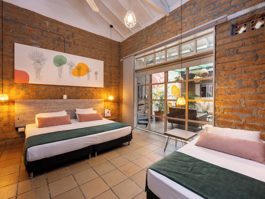 Quarto Triplo | Com decoração personalizada