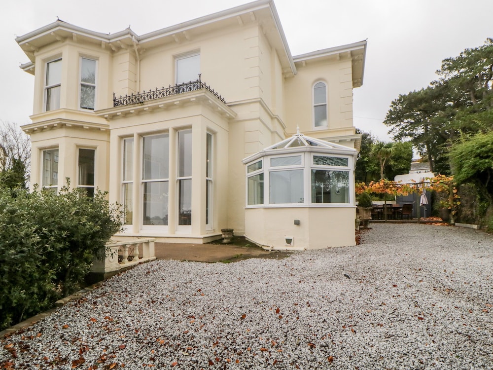 Holcombe House - Torquay, UK