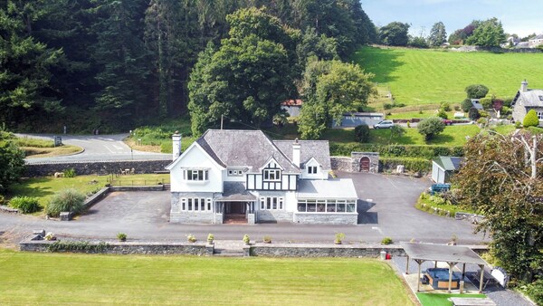 Pengwern - Snowdonia National Park