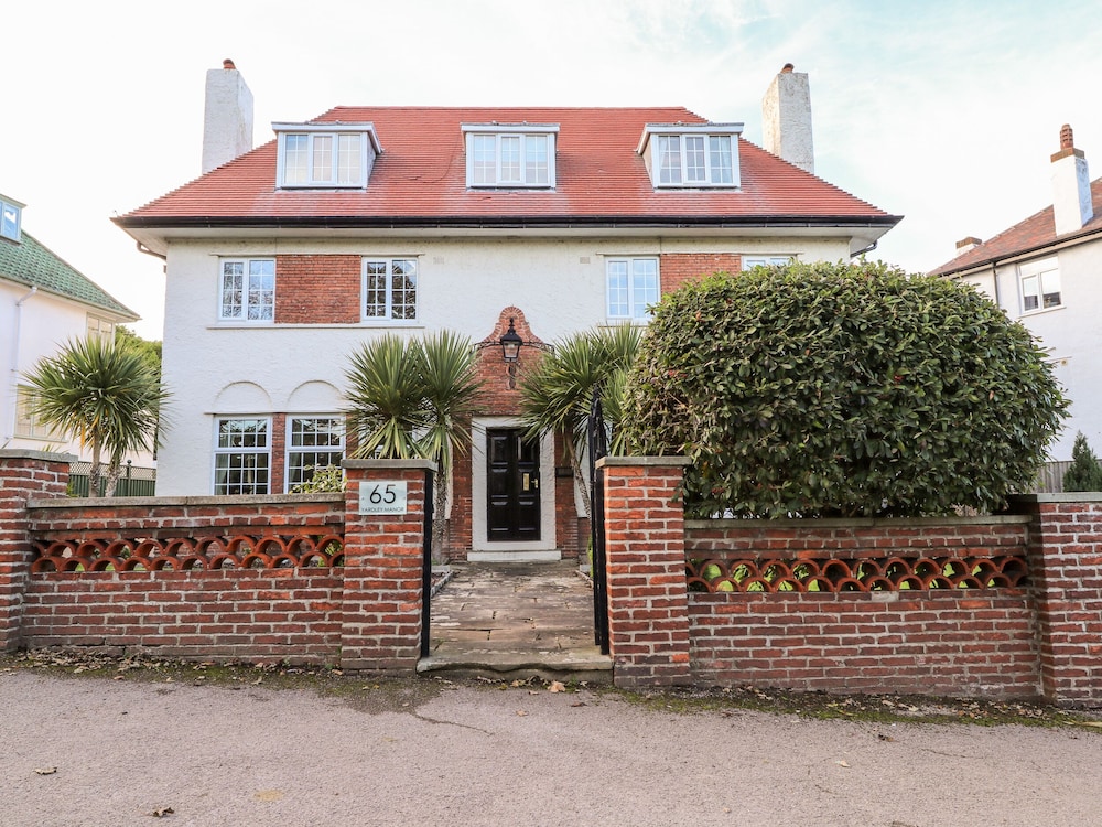 Yardley Manor - Scarborough