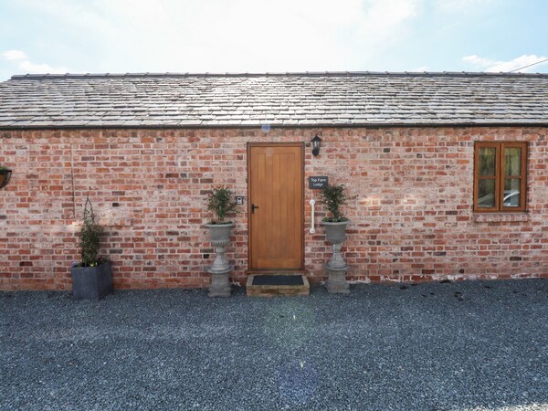 Top Farm Lodge - Shropshire