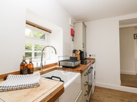 Casa de campo | Cozinha privada | Geladeira, talheres/pratos/utensílios de cozinha