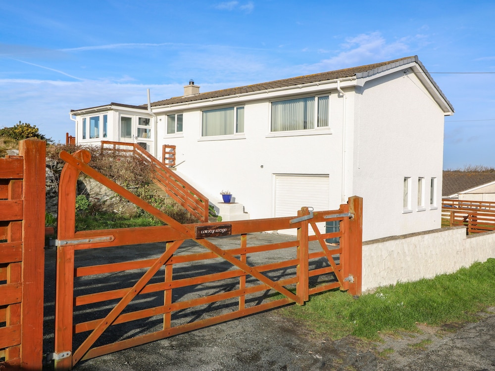 Windy Ridge - Trearddur Bay