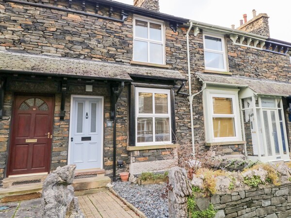 Pottergill - Windermere, UK