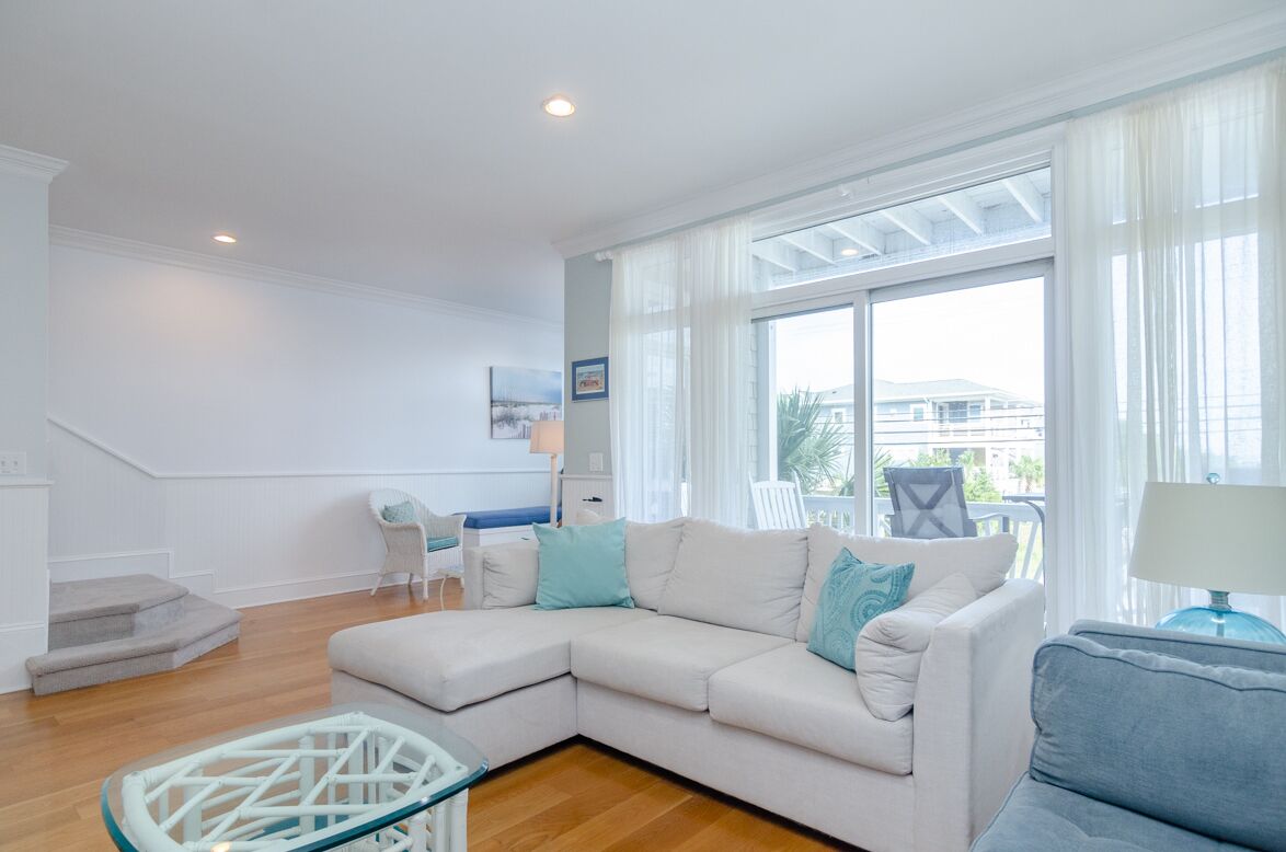 Beautifully Furnished Pet-friendly W Ocean Views - Wrightsville Beach, NC